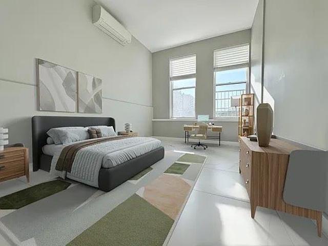 Large room PRIVATE BATH in unit LAUNDRY ROOF!
