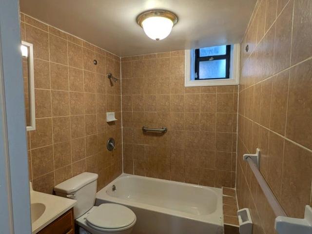 Large room right across Brooklyn college