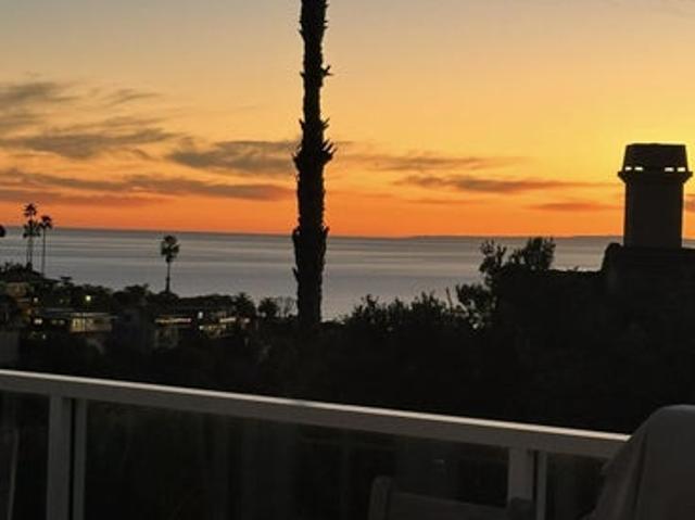 Large room w private deck and ocean view
