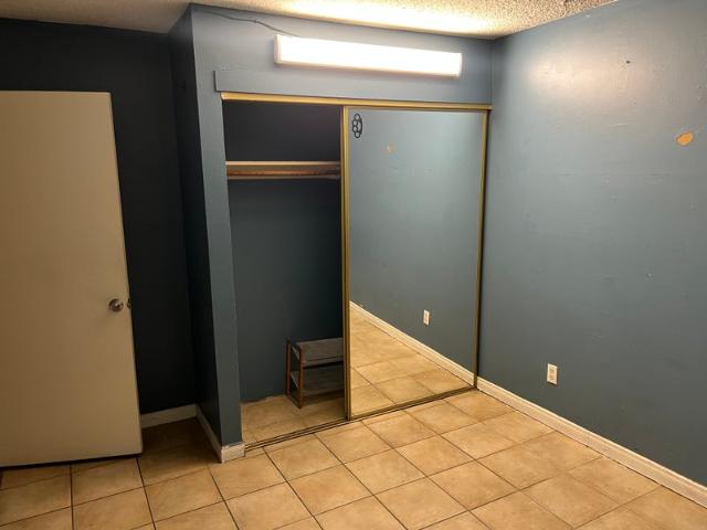 Large sized room with closet for rent in Montclair