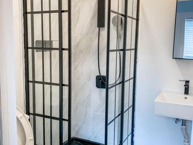 Large, Spacious and Amazing! Everyone Has Their Own Bathroom!