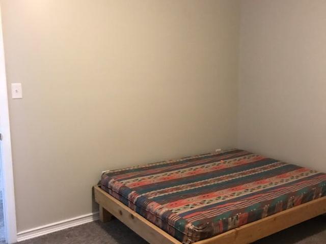 Large Spacious Room minutes away from TCNJ