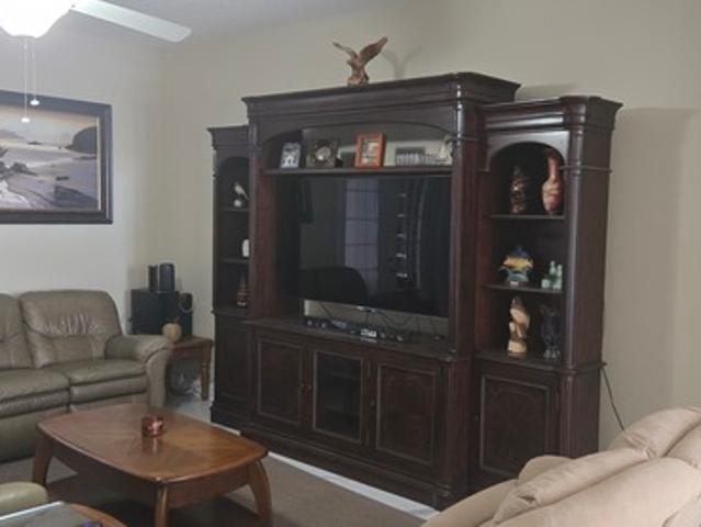 Large spacious room in spacious home