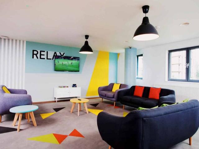 Large Standard Double Ensuite: Three Bed Flat