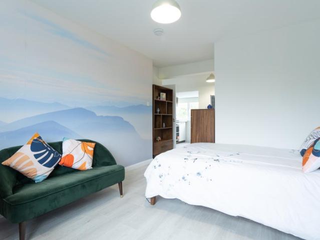 Large studio city centre