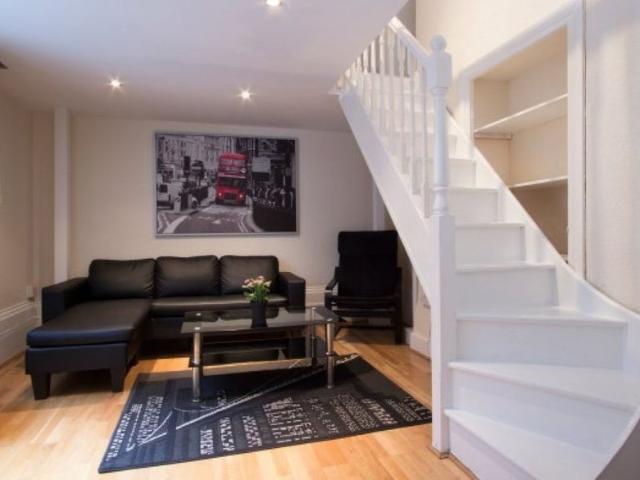 Large studio,Zone 1 Lancaster Gate, London