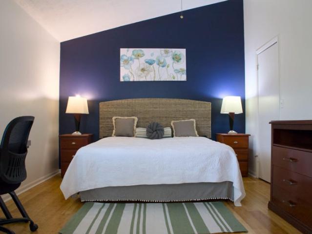 ⭐️LARGEST ROOM AVAILABLE ⭐️ ELEVATED Rooms Deca