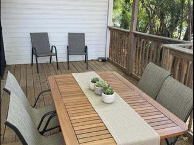 LARGEST ROOM AVAILABLE 5 minute walk to MARTA tra