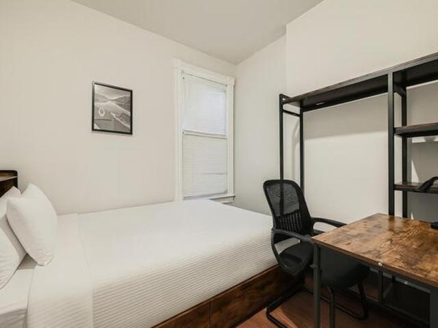Largest room in house including relax area Near Patterson Park & Hopkins | Kitchen, Laundry, Stay Rewards, All Utilities!