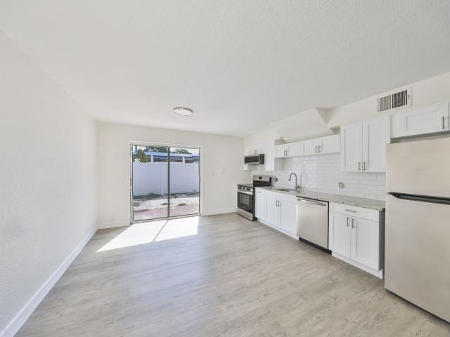 Largo Legacy Townhomes 3