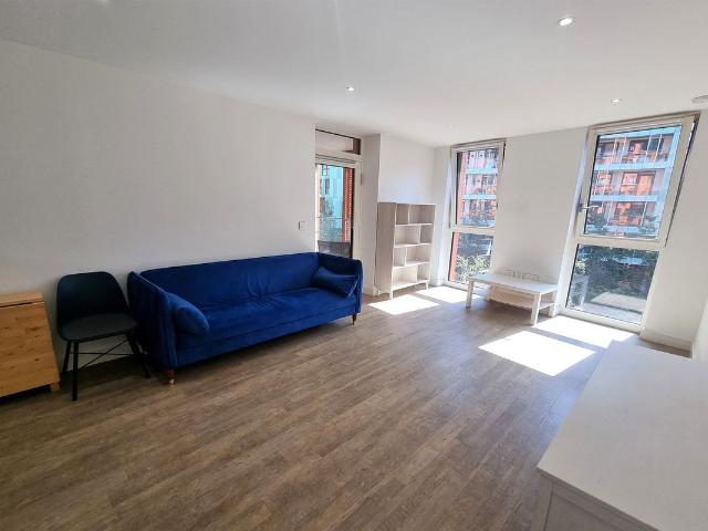 Lariat Apartments SE10, 1 bed flat to rent, £2,000 pcm | PrimeLocation