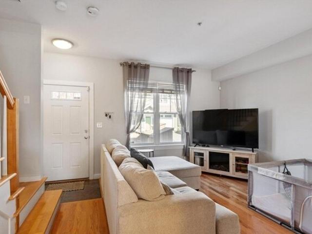 Lark Dr Unit,boston, Condo For Sale