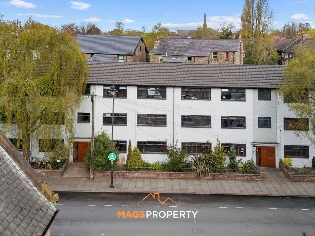 Lark Lane, Liverpool L17, 2 bed flat to rent, £1,050 pcm | PrimeLocation