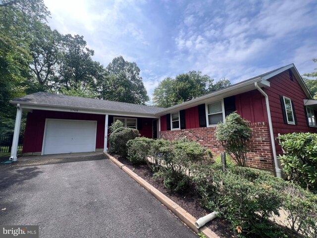 Lark Ln, Cherry Hill, Home For Sale