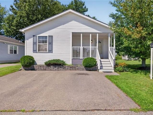 Lark Ln, Tiverton, Home For Sale