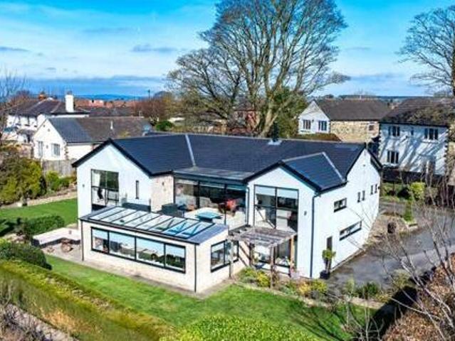 Larkfield Road, Skye House, Rawdon, 5 Bedroom Detached