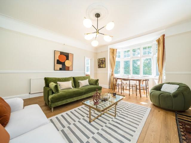 Larkhall Rise, Clapham, SW4, London