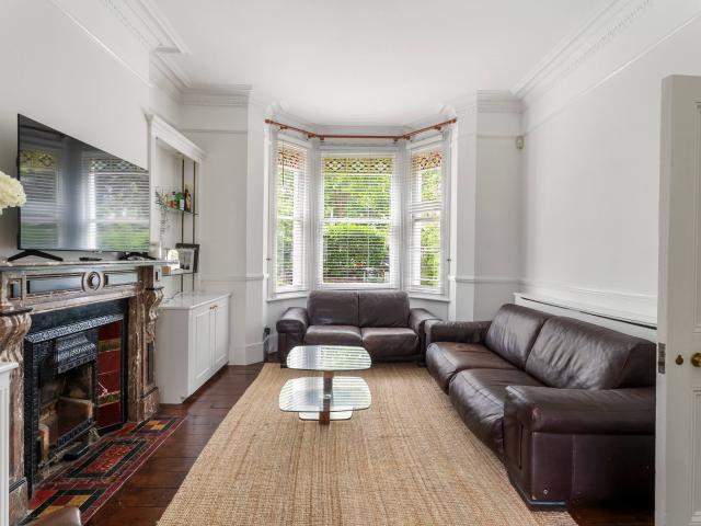 Larkhall Rise, SW4 Wilfords London