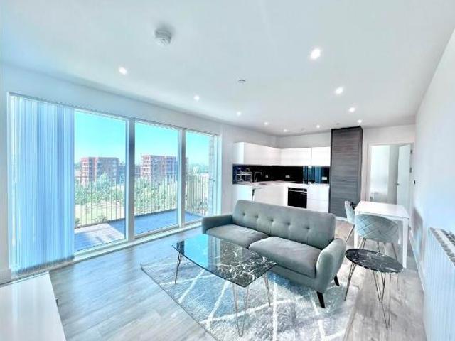Larkin House, Kidbrooke, SE3 1 bed apartment to rent £2,000 pcm £462 pw