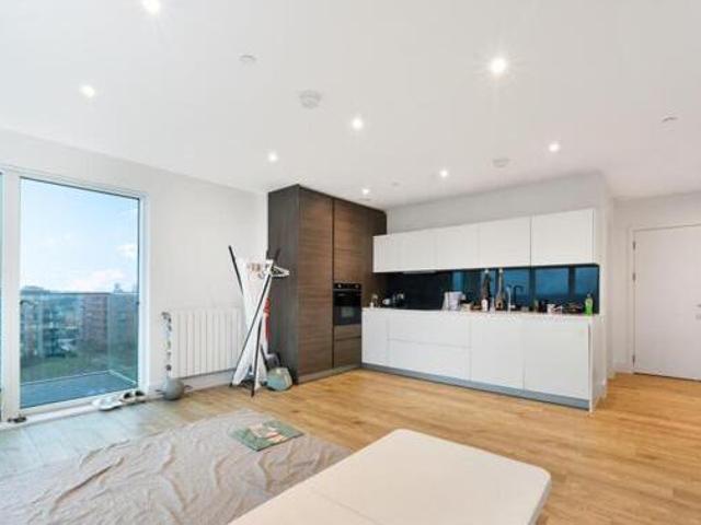 Larkin House, Kidbrooke Village, 2 Bedroom Apartment