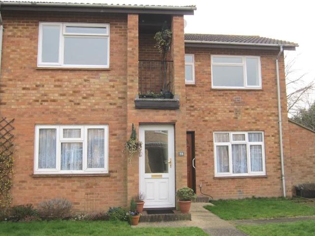Larksfield, Englefield Green, Egham TW20, 2 bed maisonette to rent, £1,450 pcm | PrimeLocation