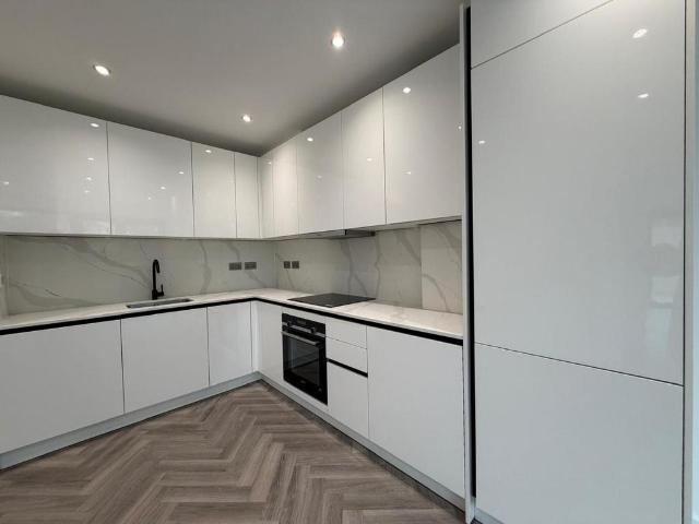 Larkshall Road, London 4 bed townhouse to rent £3,200 pcm £738 pw