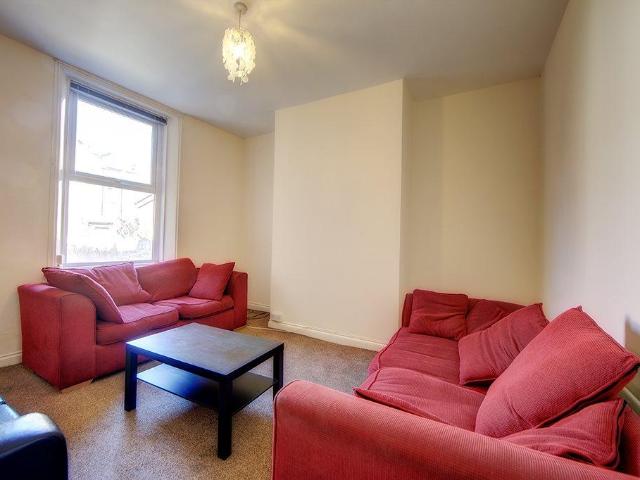 Larkspur Terrace, Jesmond, Newcastle. 7 bed terraced house to rent £4,095 pcm £945 pw