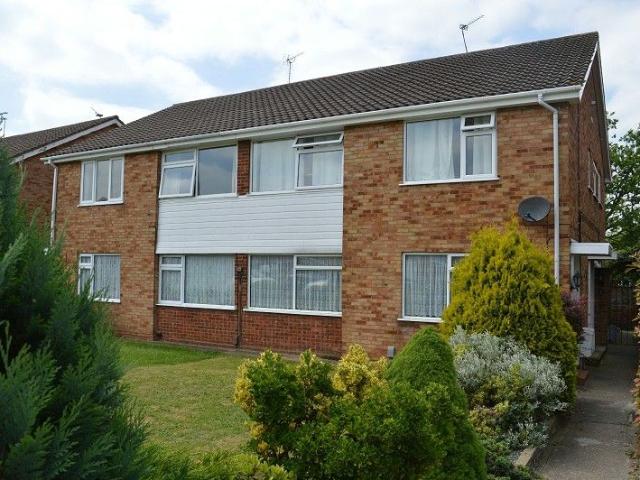 Larkspur Way, West Ewell, Surrey. KT19, 2 bed property to rent, £1,600 pcm | PrimeLocation