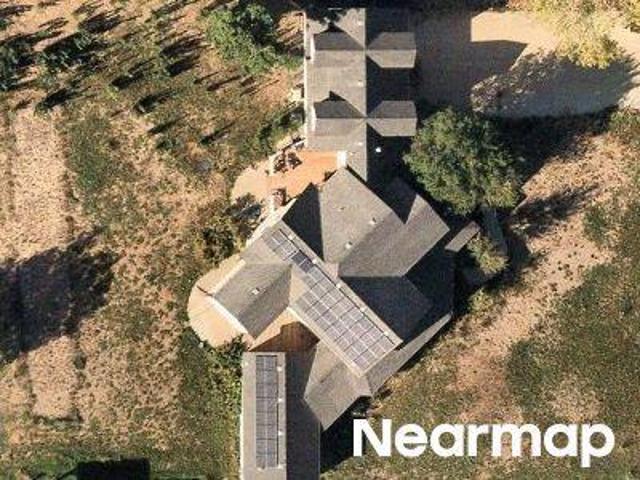 Larkspur Dr