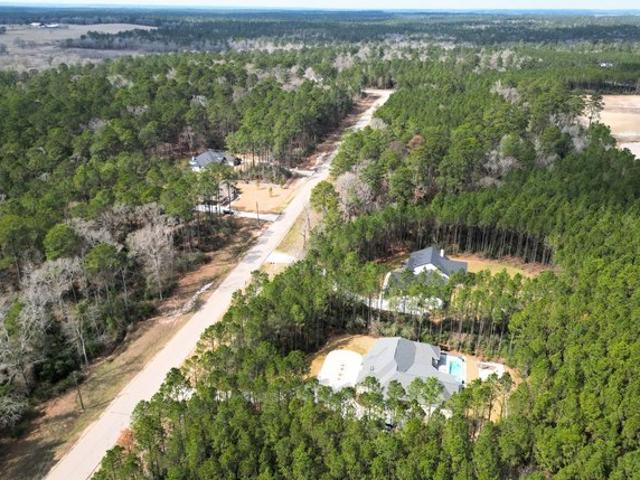 Larkspur Ln, New Waverly, TX 77358