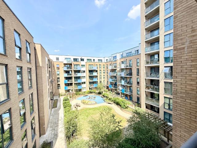 Larkwood Avenue, London SE10, 2 bed flat to rent, £2,300 pcm | PrimeLocation