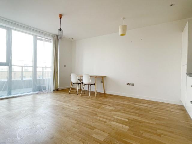 Larkwood Avenue, London SE10, 2 bed flat to rent, £2,400 pcm | PrimeLocation