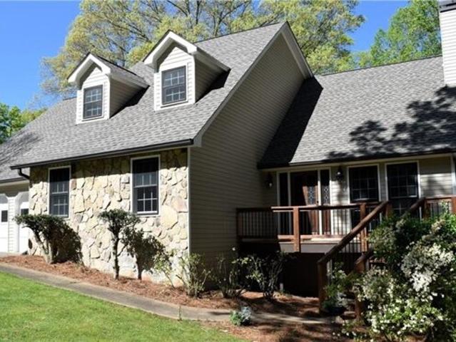 Larkwood Dr, Canton, Home For Sale