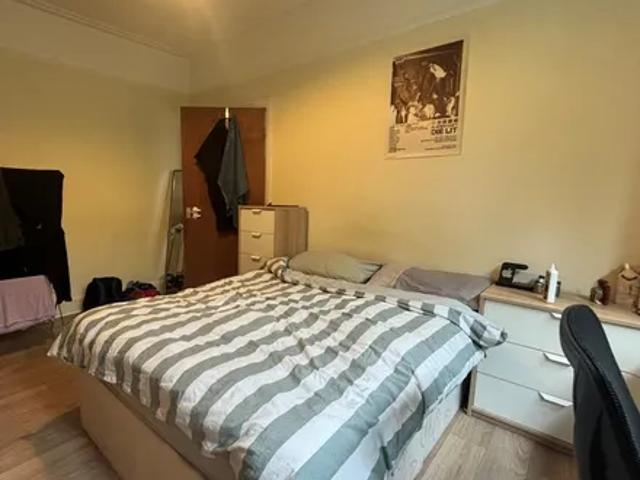 Larnach Road, London, W6 9NX, United Kingdom | 3 bed townhouse for rent #167549012 | Rentberry