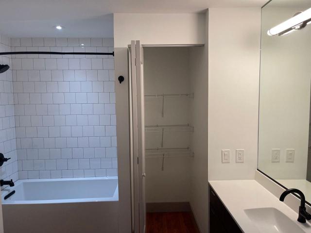 Laros Lofts 2 Bedroom Apartment for Rent at 650 E North St, Bethlehem, PA 18018
