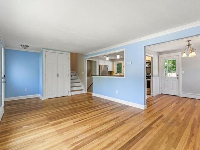 Larry Ln, Portsmouth, Home For Sale