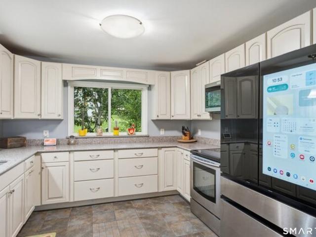 Larry St, Norwich, Home For Sale