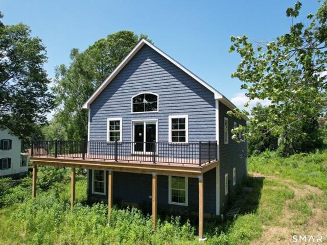 Larson St, Waterford, Home For Sale