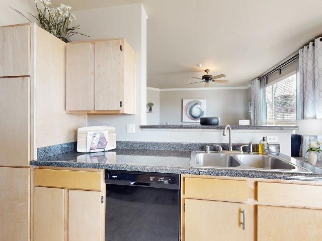 Las Mananitas Apartments 2 Bedroom Apartment for Rent at 6200 Montano Plaza Dr Nw, Albuquerque, NM 87120 Taylor Ranch