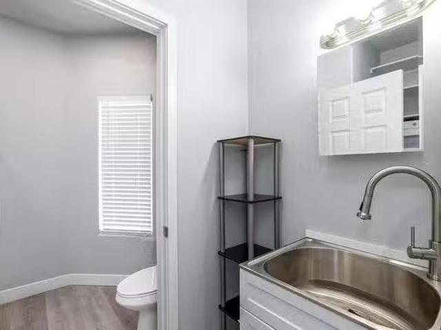 Las Vegas House with Workspace. Comfortable & cozy id. 3926