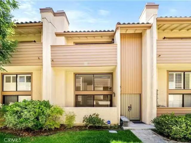 Las Virgenes, CALABASAS, CA 91302