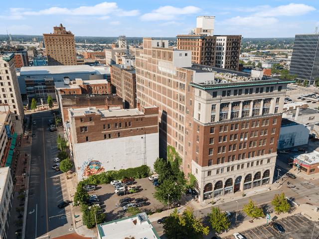LaSalle Apartments 1 Bedroom Apartment for Rent at 513 Adams St, Toledo, OH 43604 Downtown Toledo