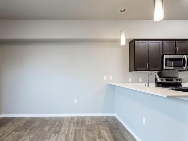 LaScala Apartments 1 Bedroom Apartment for Rent at 4725 Sw Lombard Ave, Beaverton, OR 97005 Central Beaverton