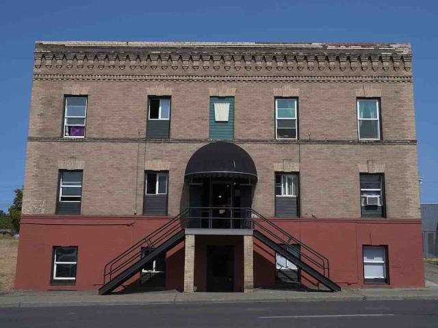 Lascelle Studio Suites 1 Bedroom Apartment for Rent at 1010 W Boone Ave, Spokane, WA 99201 West Central