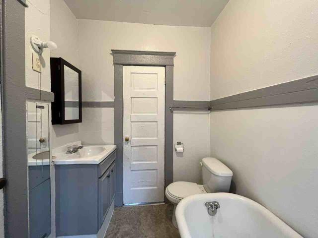 Lascelle Studio Suites 1 Bedroom Apartment for Rent at 1010 W Boone Ave, Spokane, WA 99201 West Central