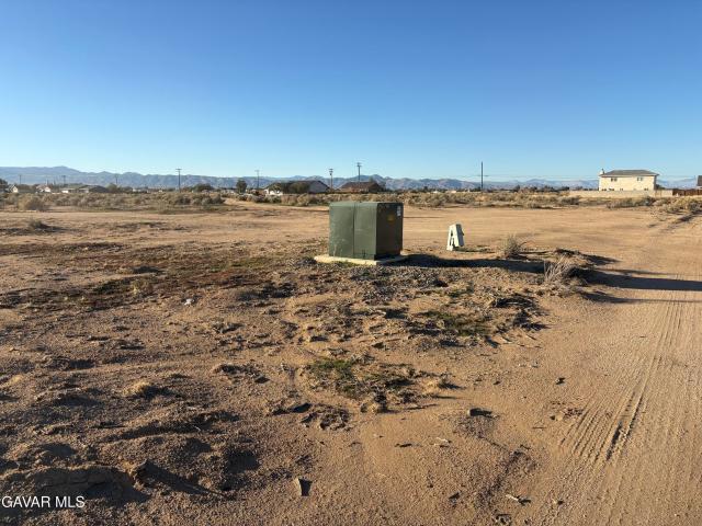 Lasky St, California City, CA 93505 | MLS #25008 | Compass
