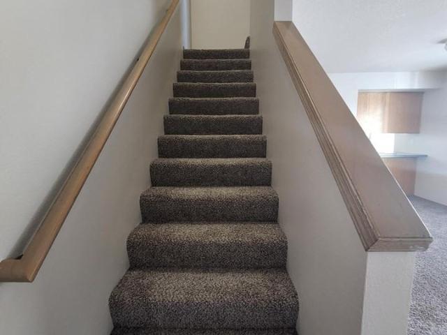Lassam Terrace Apartments 2 Bedroom Apartment for Rent at 2160 Se 96th Ave Apt A, Portland, OR 97216 Hazelwood