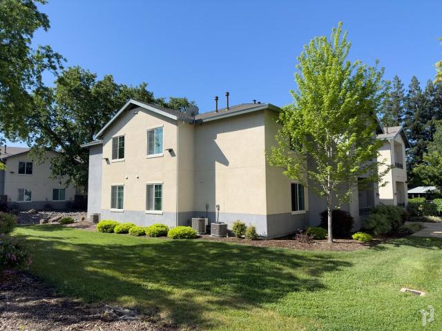 Lassen Villa Apartments 2 Bedroom Apartment for Rent at 1080 E Lassen Ave, Chico, CA 95973