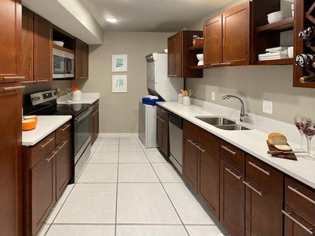 Latvian Village Apartments 1 Bedroom Apartment for Rent at 3006 Paddock Rd, Omaha, NE 68124 Paddock Road
