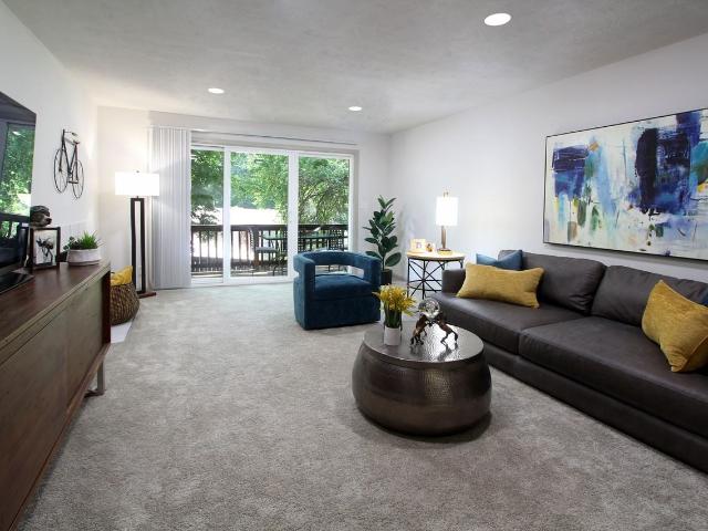 Latvian Village Apartments 2 Bedroom Apartment for Rent at 3006 Paddock Rd, Omaha, NE 68124 Paddock Road